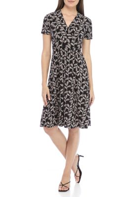 Kasper Women's Short Sleeve Crossover V-Neck Printed Knit Dress | belk