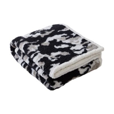 Kenneth Cole Blend Out Microfiber Throw Blanket | belk
