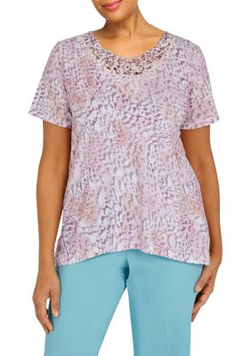 Women's Petite Tops | belk