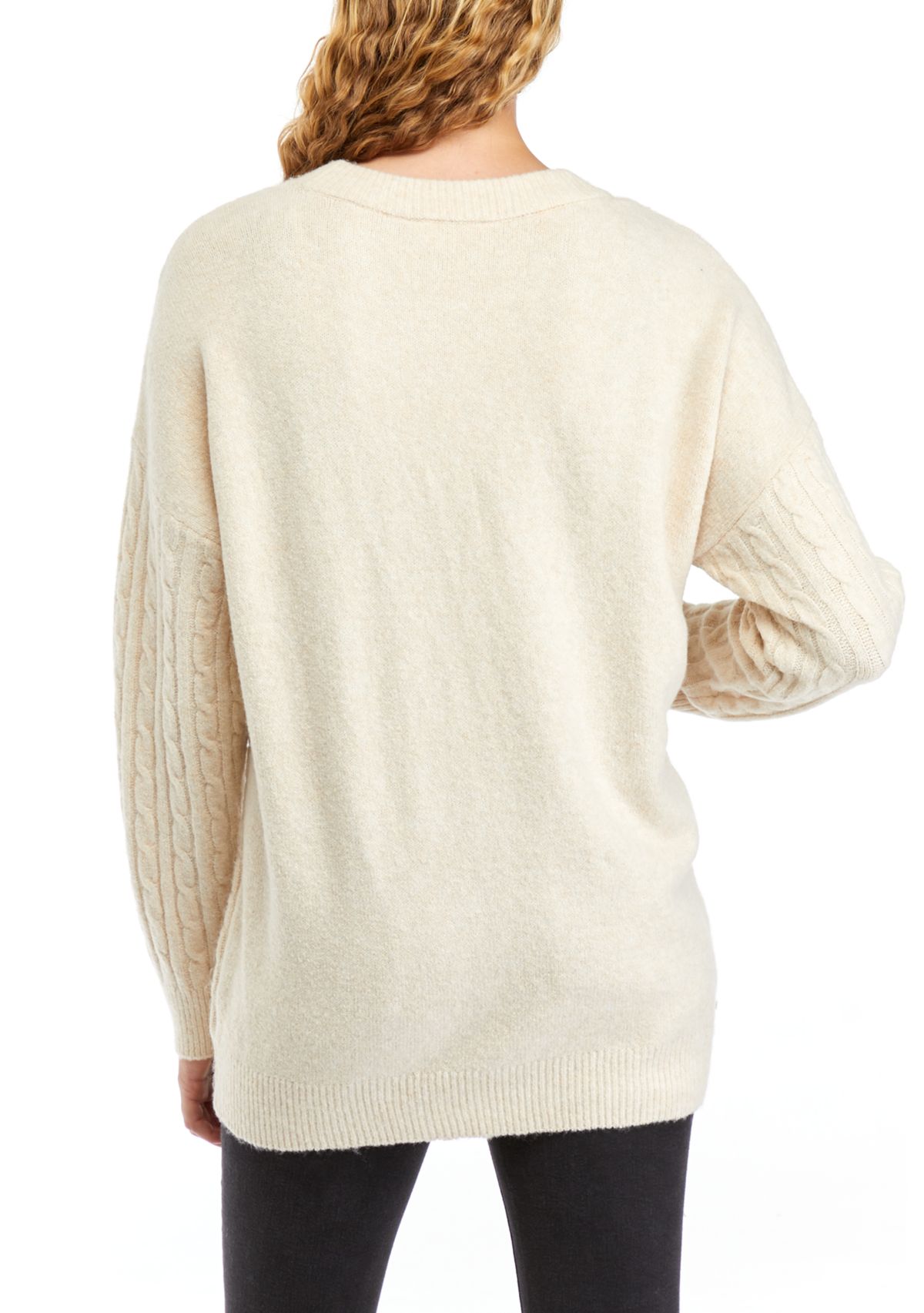 Oak & Trellis Juniors' Cable Knit Mossy Sweater | Belk