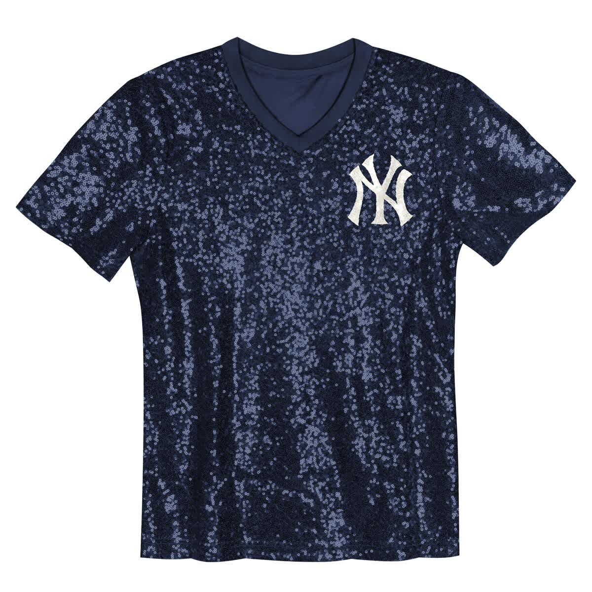 Outerstuff® MLB Juniors Aaron Judge New York Yankees Name & Number ...