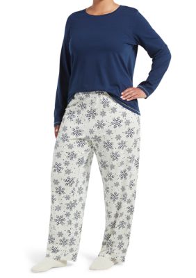 HUE® Plus Size Woodland Snowflake Pajama Set with Socks | belk