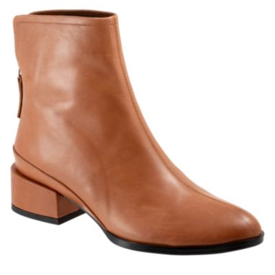 EOS Cast Boot | belk