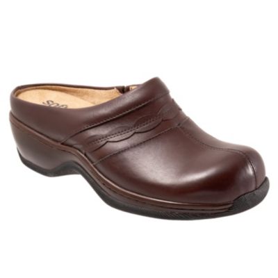 Softwalk Amber Clogs | belk