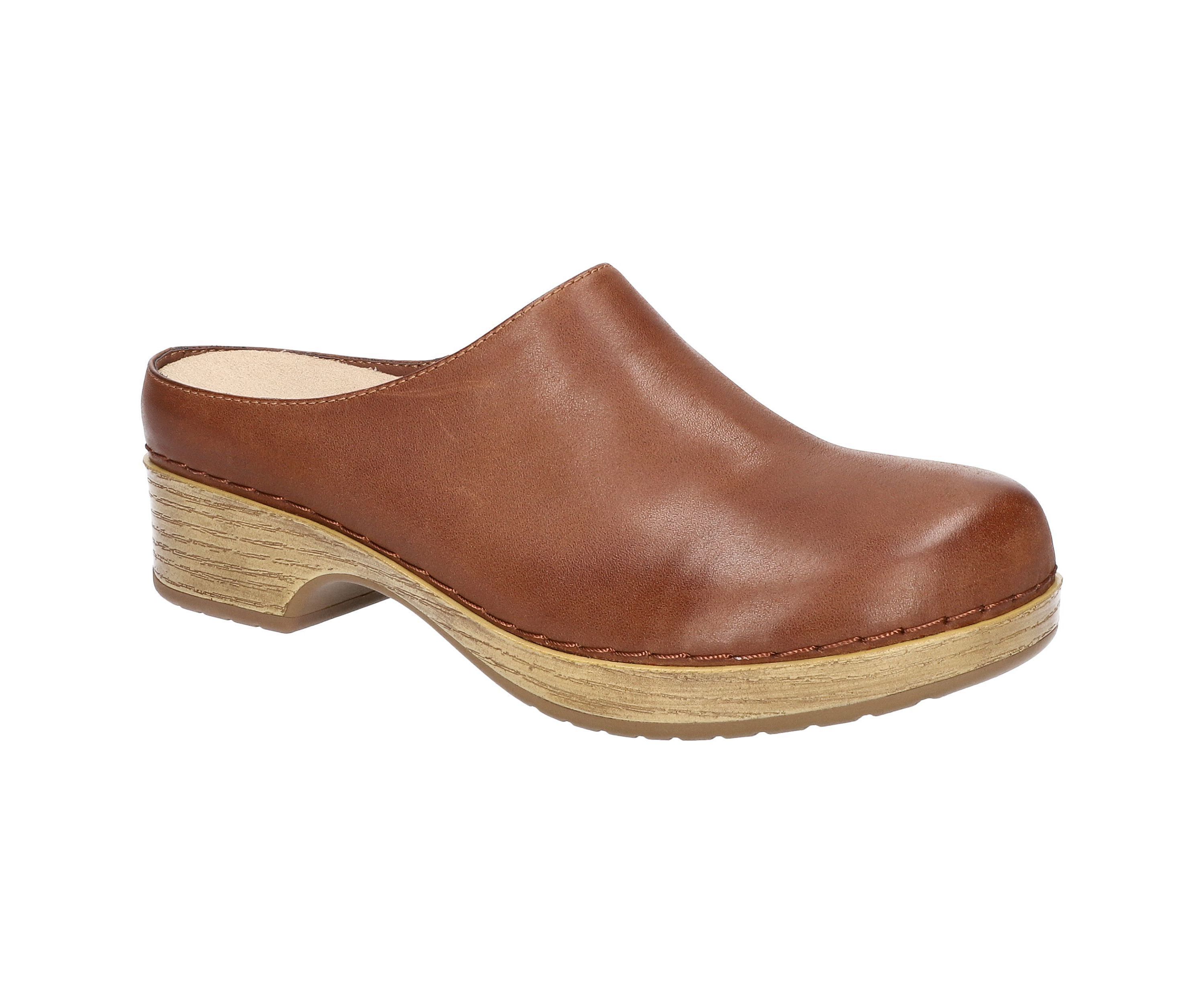 Bella-Vita Motto Clogs | Belk