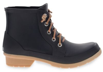 CHOOKA Classic Lace Up Shortie Boot | belk