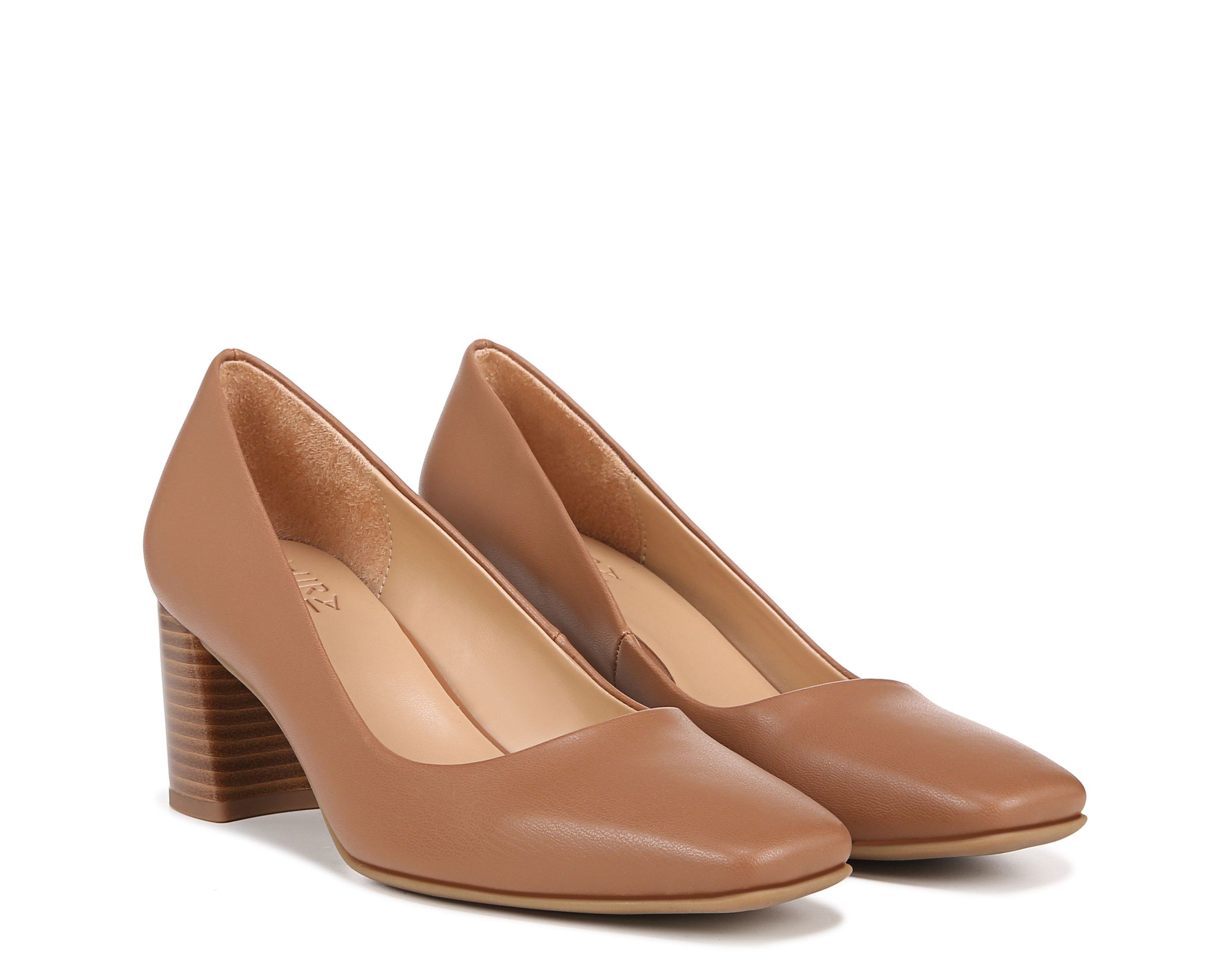 Naturalizer Warner Pump | Belk