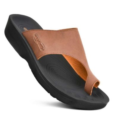 Aerothotic Regan Comfortable Split Toe Womens Sandals | belk