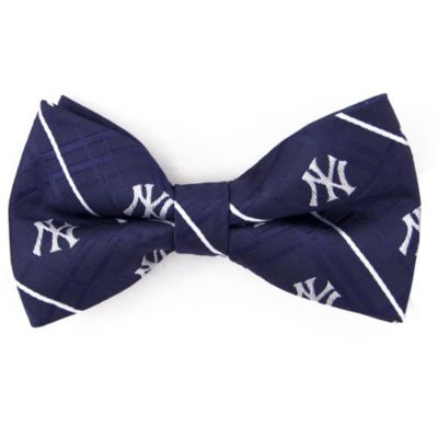 Eagles Wings YANKEES OXFORD BOW TIE | belk