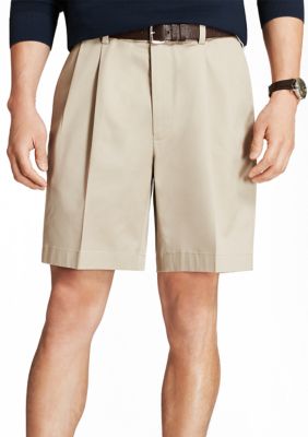 Brooks Brothers Men's Pleat Front Stretch Advantage Chino Shorts | belk
