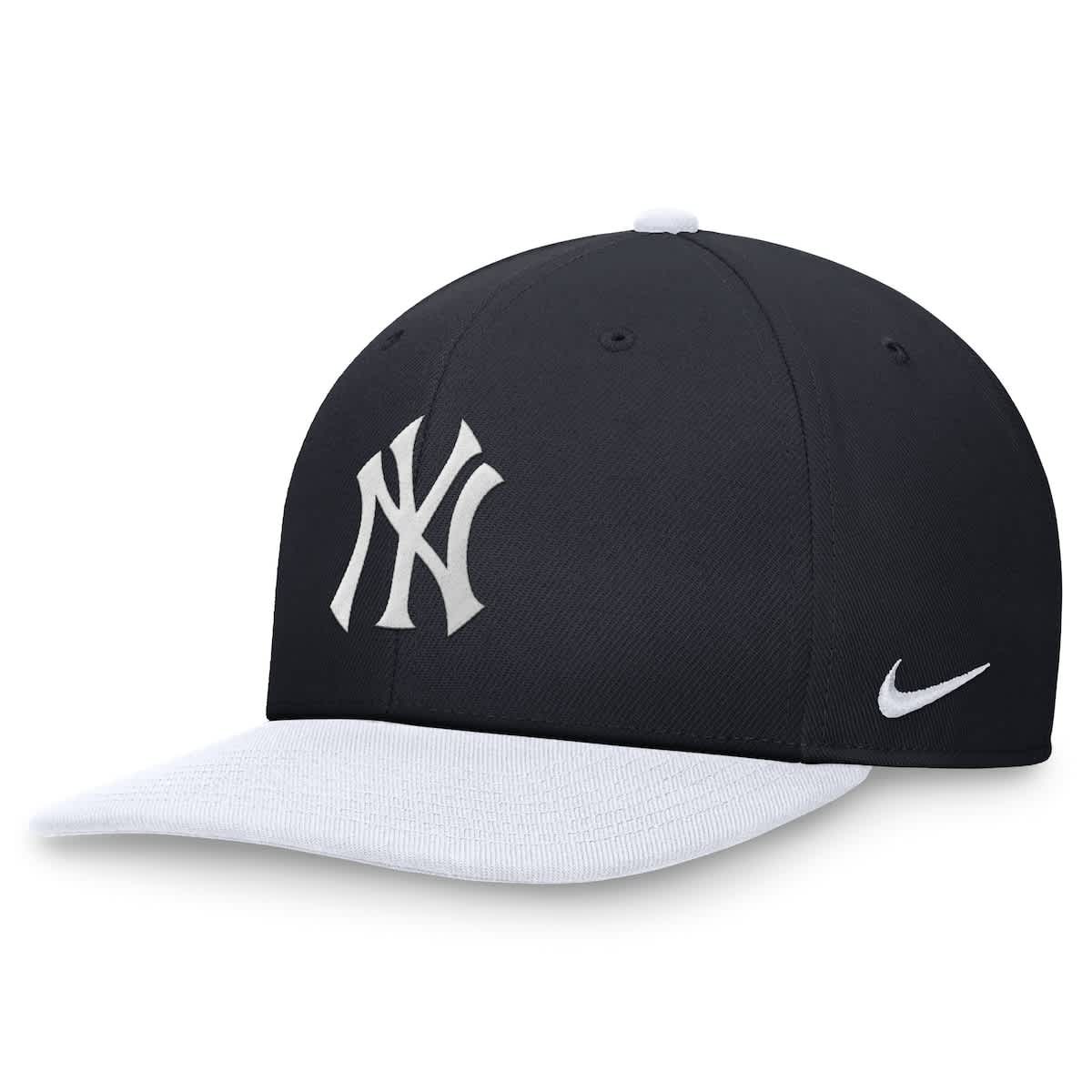 Nike® MLB Nike Navy/White New York Yankees Two-Tone Snapback Hat | Belk