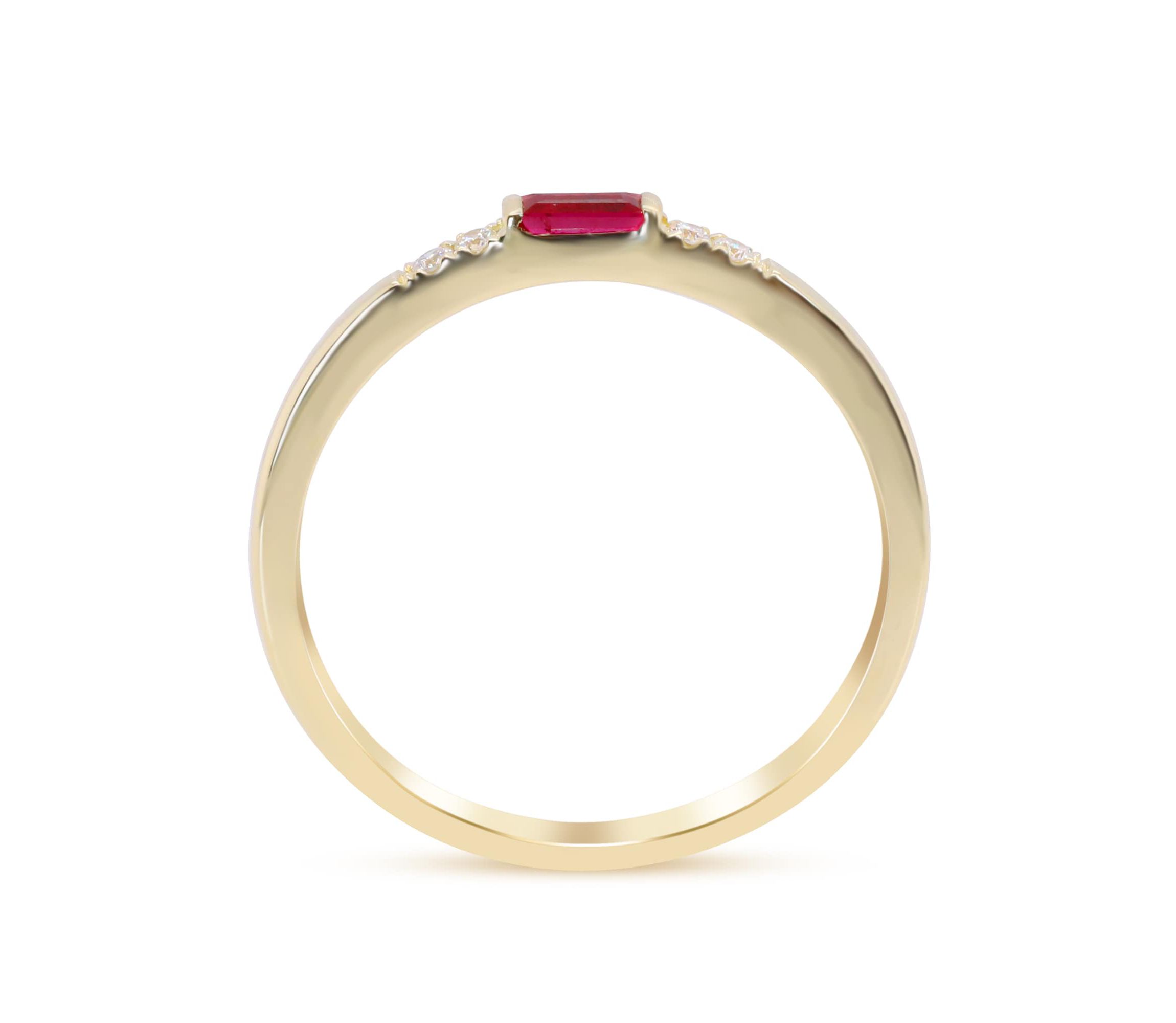 Anika and August RUBY Ring in 10K YELLOW GOLD | Belk