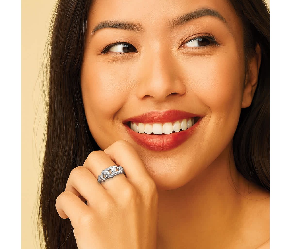 Seta Jewelry Diamond Accent Interlocking Hearts Ring in Platinum-plated ...