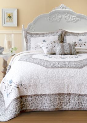 Shop Bedspreads & Bedspread Sets: King, Queen, Full & More | belk
