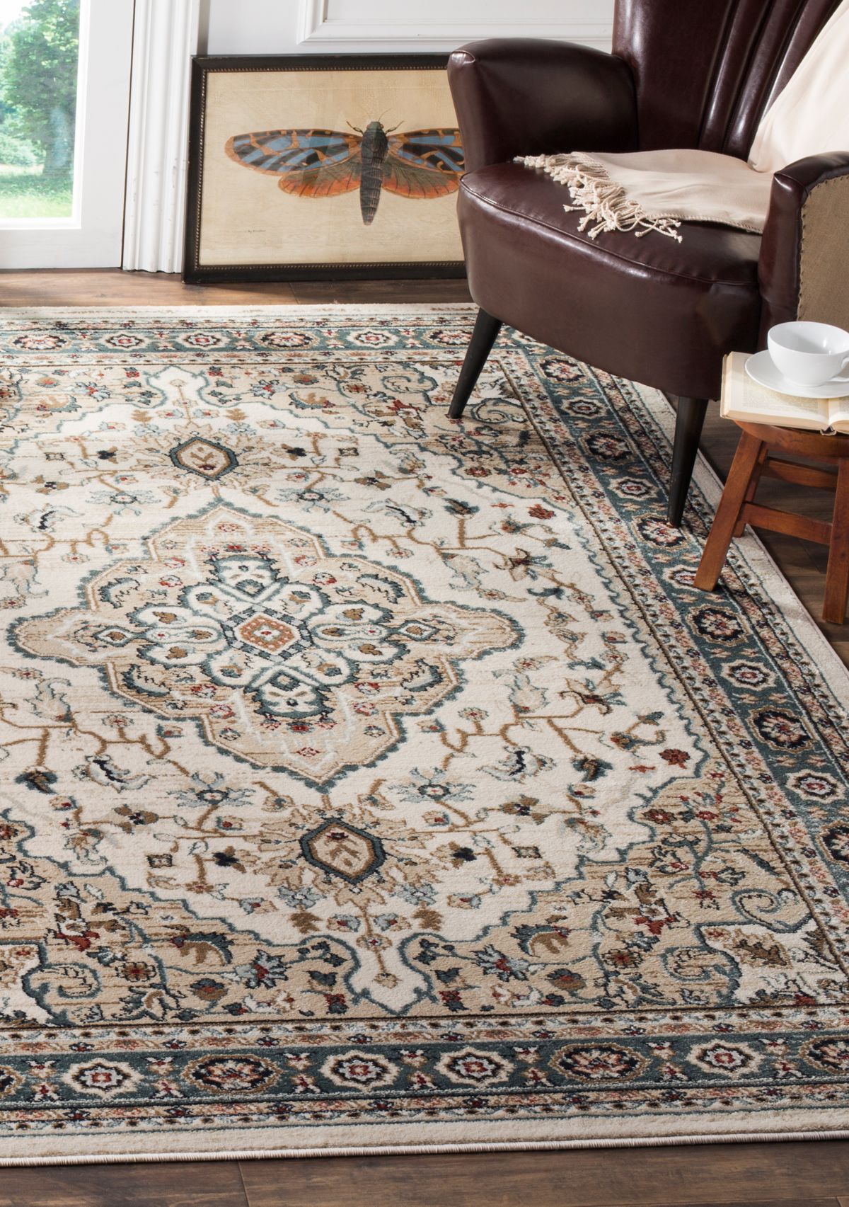 Safavieh Lyndhurst Slate Area Rug Collection | Belk