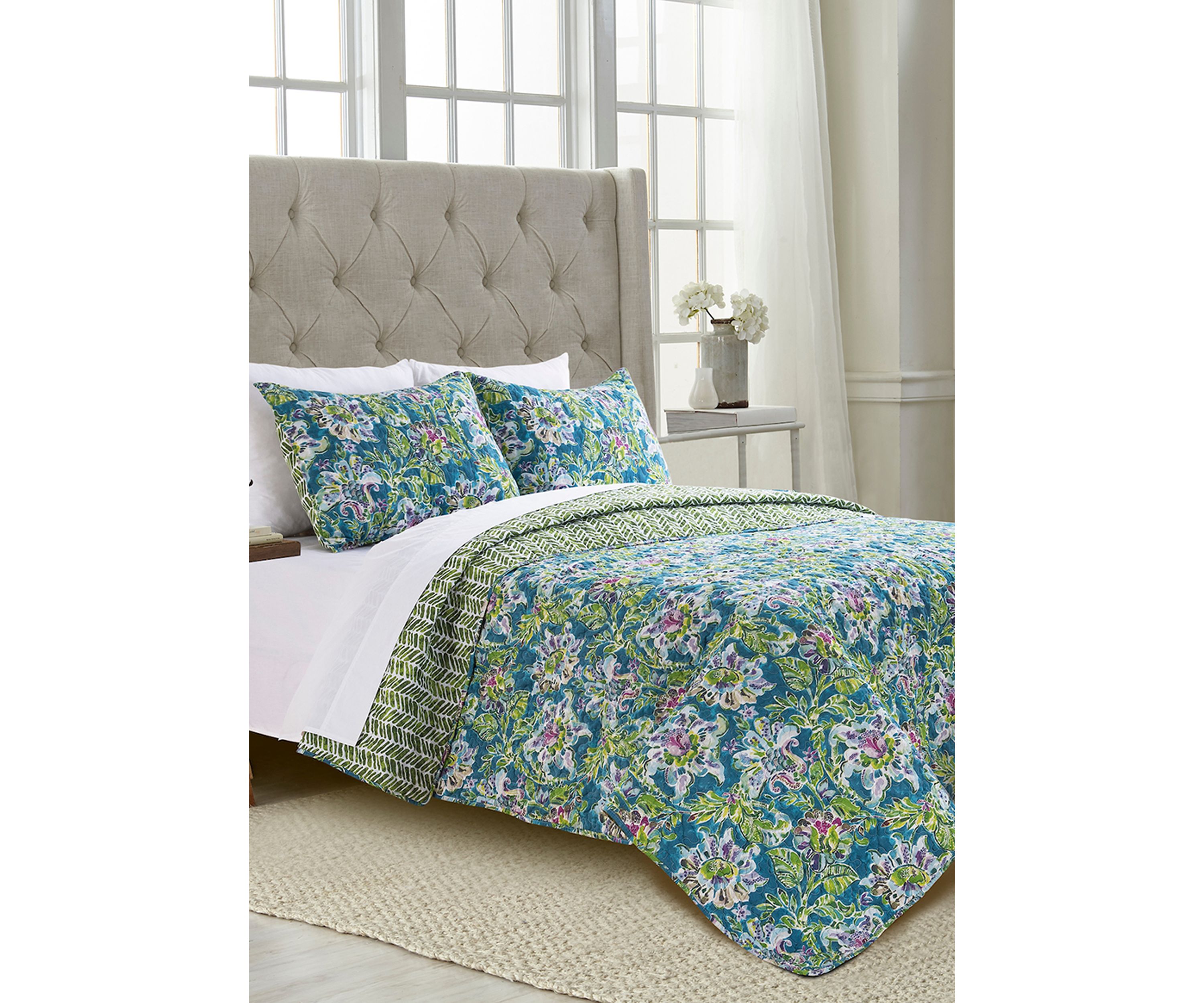 Modern. Southern. Home.™ Liliana Quilt Set | Belk