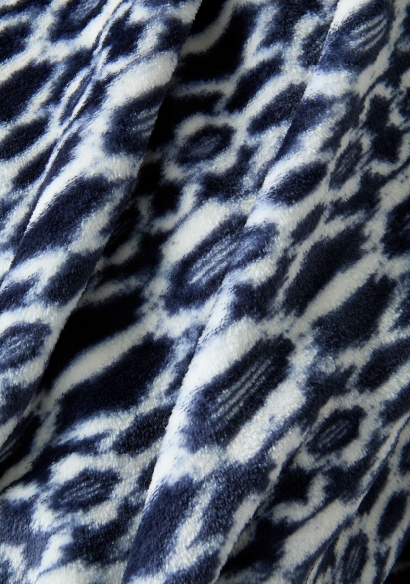 Modern. Southern. Home.™ Ikat Print Plush Throw Blanket | Belk