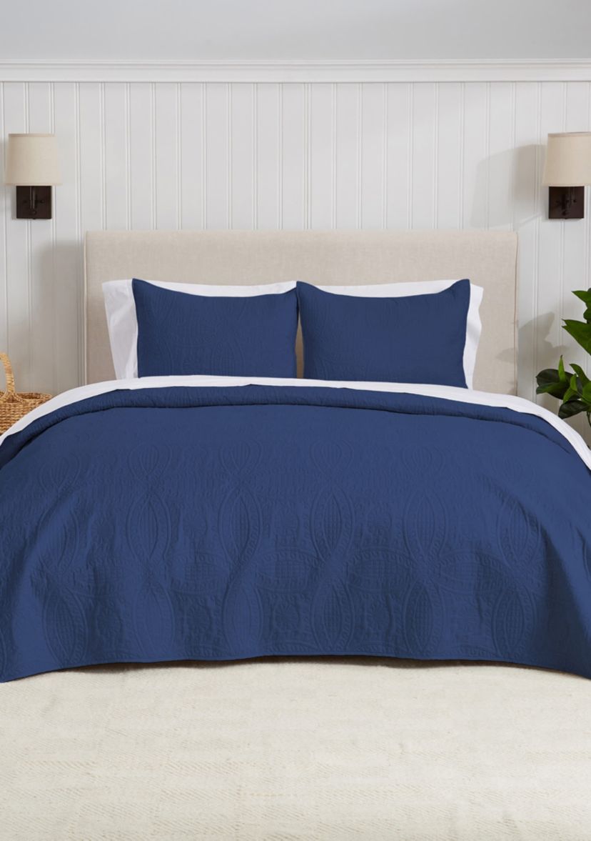Premium Comforts Oversized Pinsonic Quilt Set | Belk