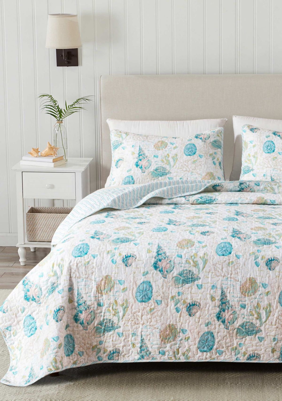 Premium Comforts Vintage Seashell Pattern Quilt Set | Belk