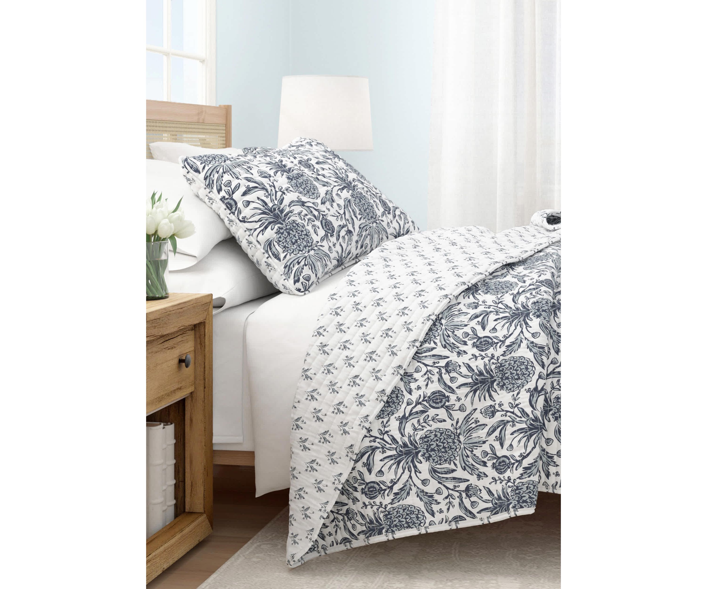 Premium Comforts Pineapple Printed Quilt Set | Belk