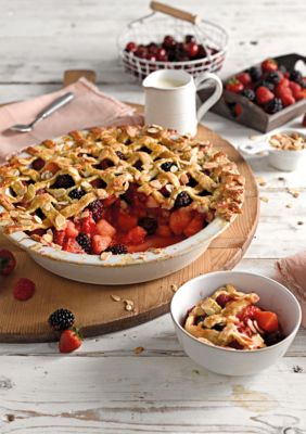 Denby Natural Canvas Round Pie Dish | belk