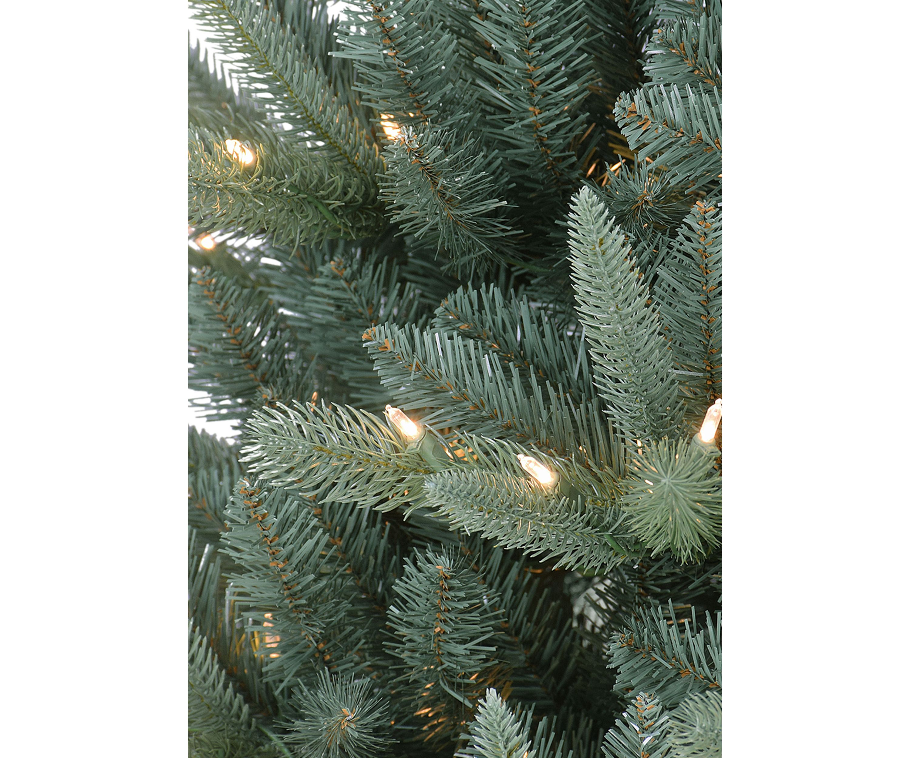Puleo International 7.5 ft Pre-Lit Monterey Spruce Tree with 500 Warm ...