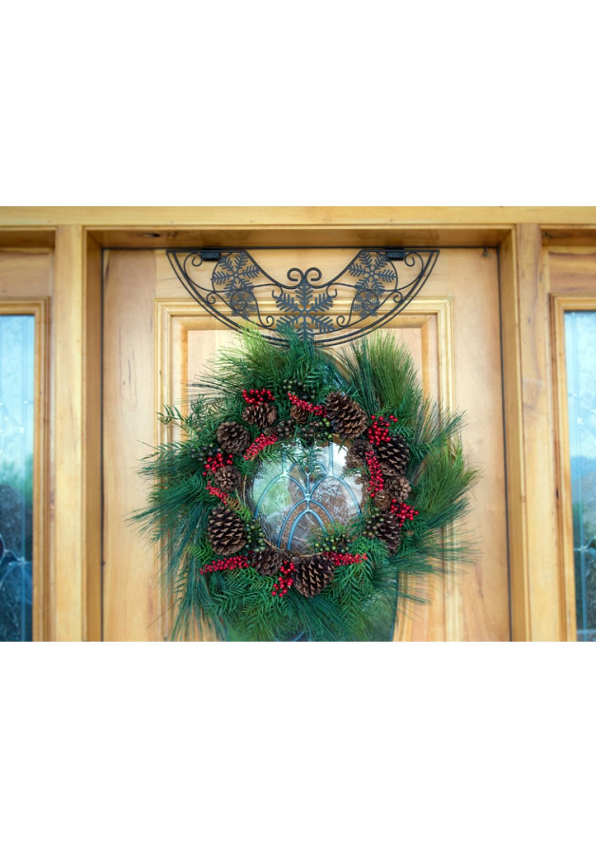 Tree Keeper 24Inch Brown Snowflake Adjustable Christmas Wreath Hanger ...