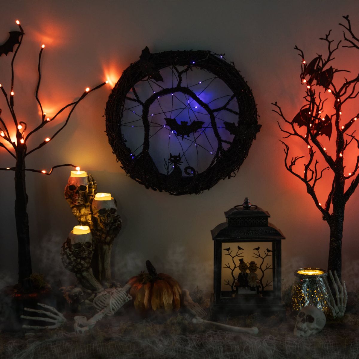 Northlight LED Lighted Black Twig Halloween Wreath with Bats 13-Inch ...