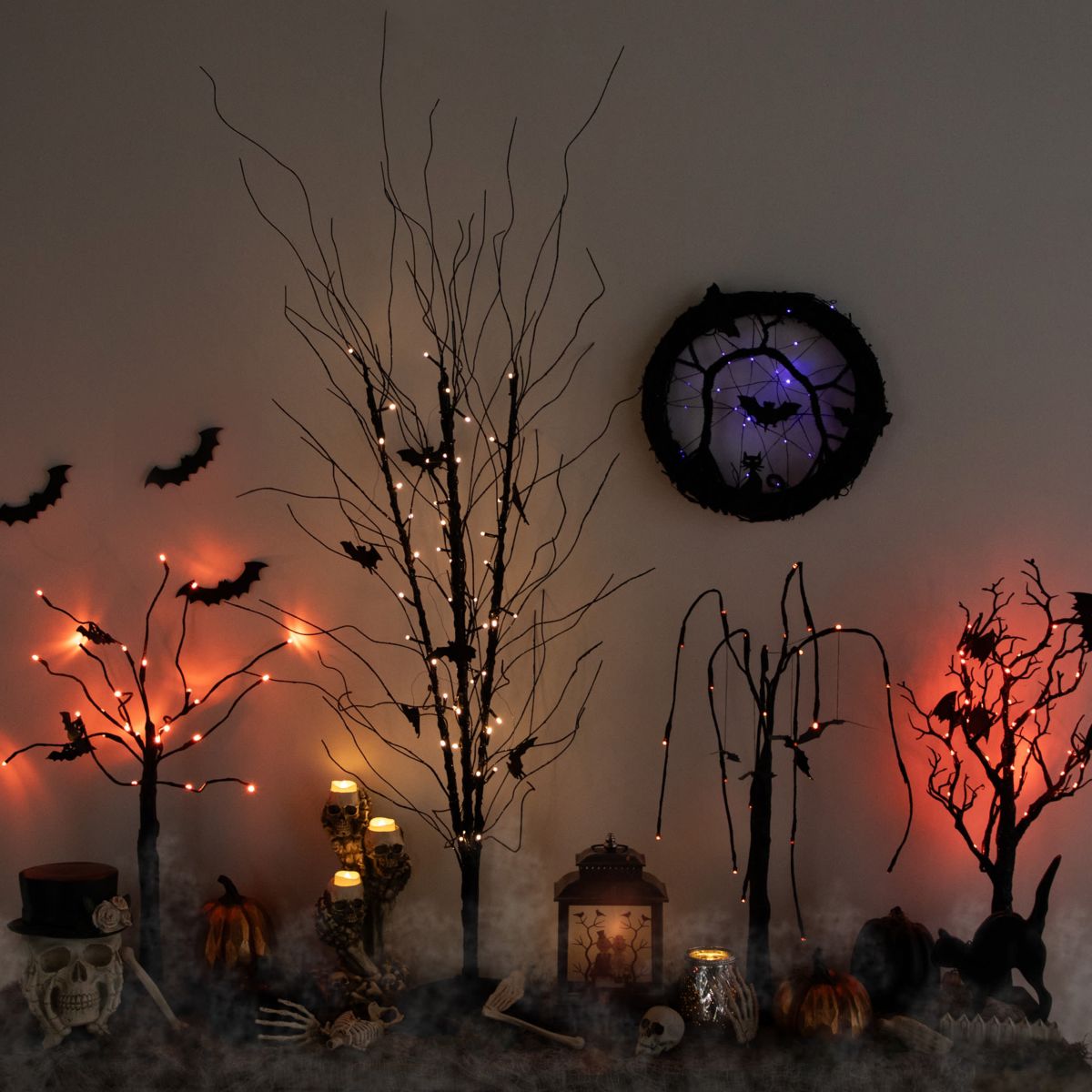 Northlight LED Lighted Black Twig Halloween Wreath with Bats 13-Inch ...