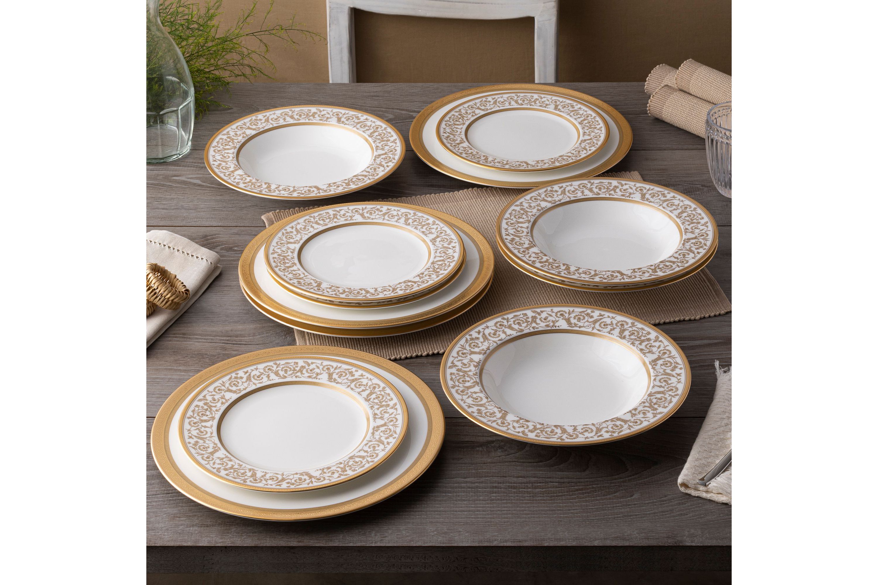 Noritake Summit Gold 12-Piece Dinnerware Set, Service for 4 | Belk