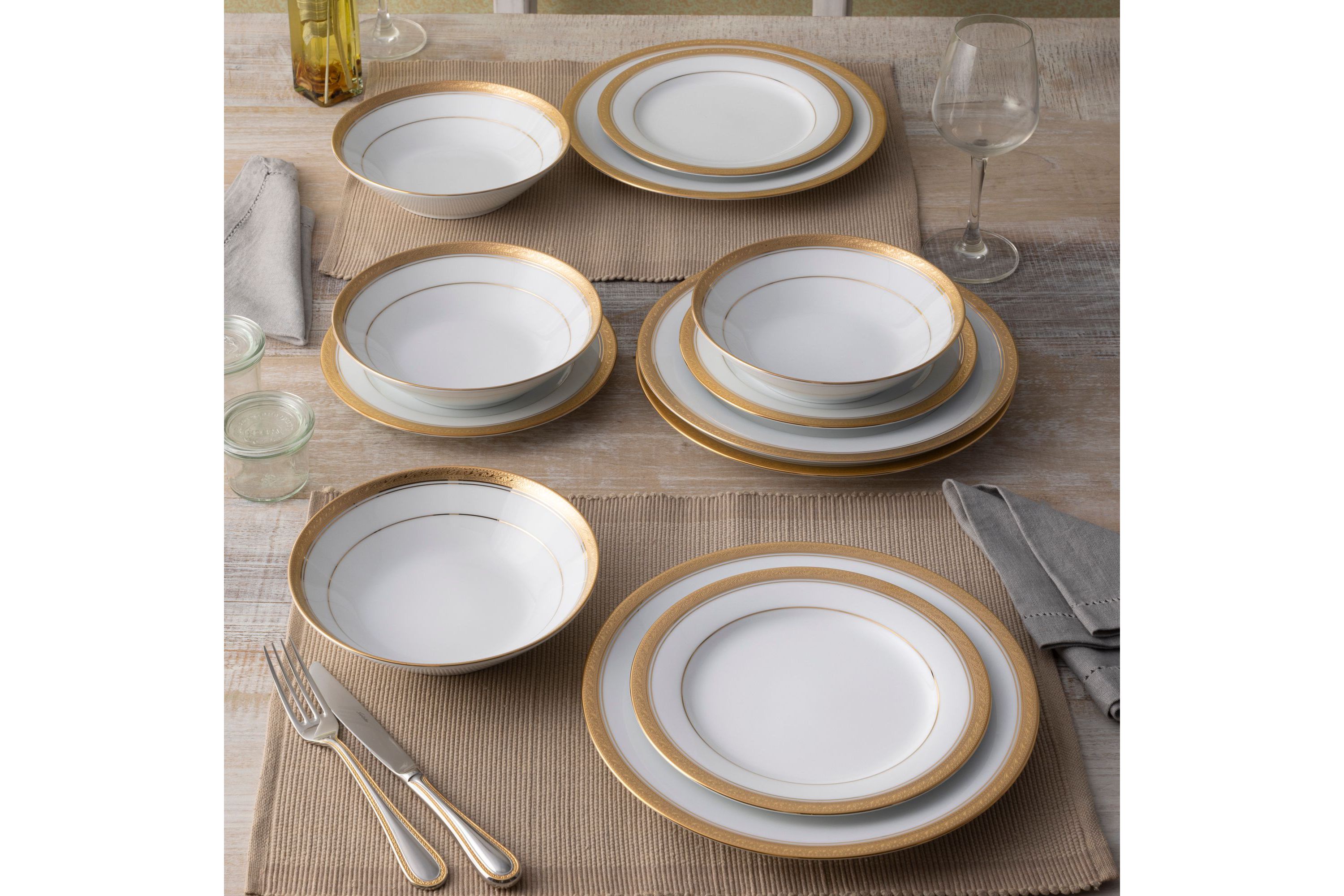 Noritake Crestwood 50-Piece Dinnerware Set, Service for 8 | Belk
