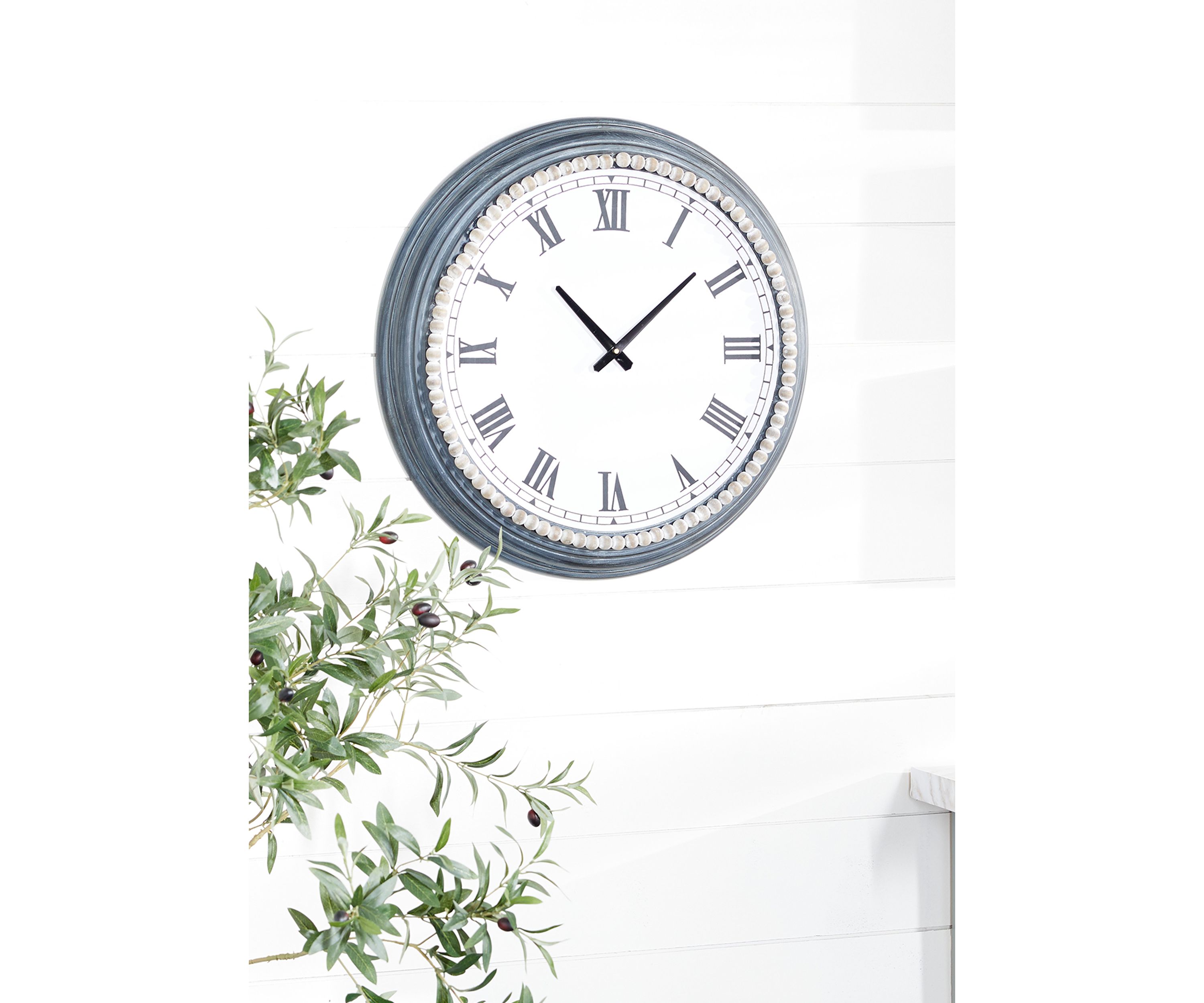 Monroe Lane Farmhouse Metal Wall Clock | Belk