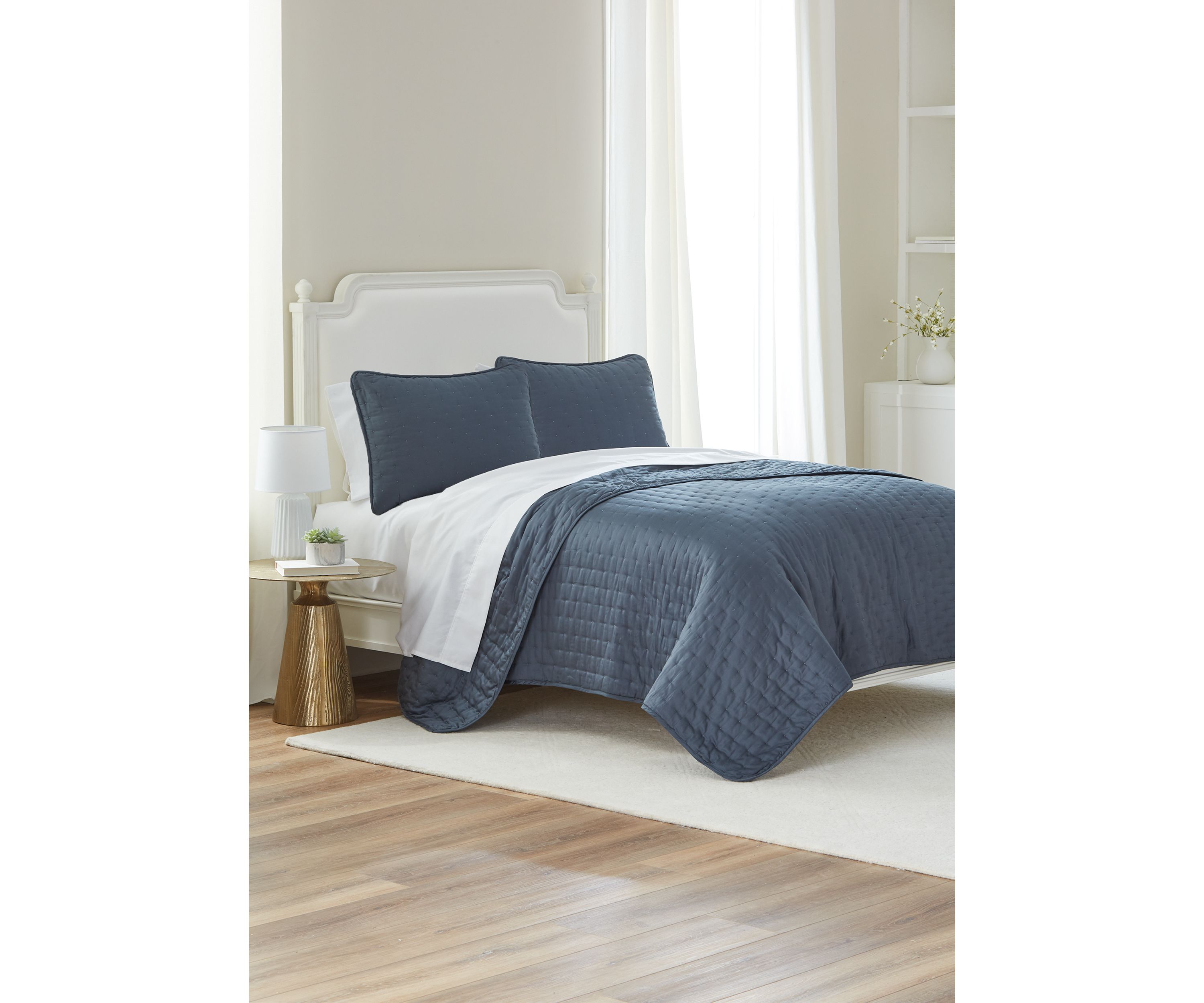 Charisma Organic Cotton Quilt | Belk
