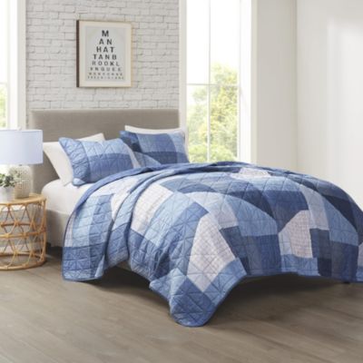 Intelligent Design Skyler Patchwork Printed Reversible Quilt Set | belk