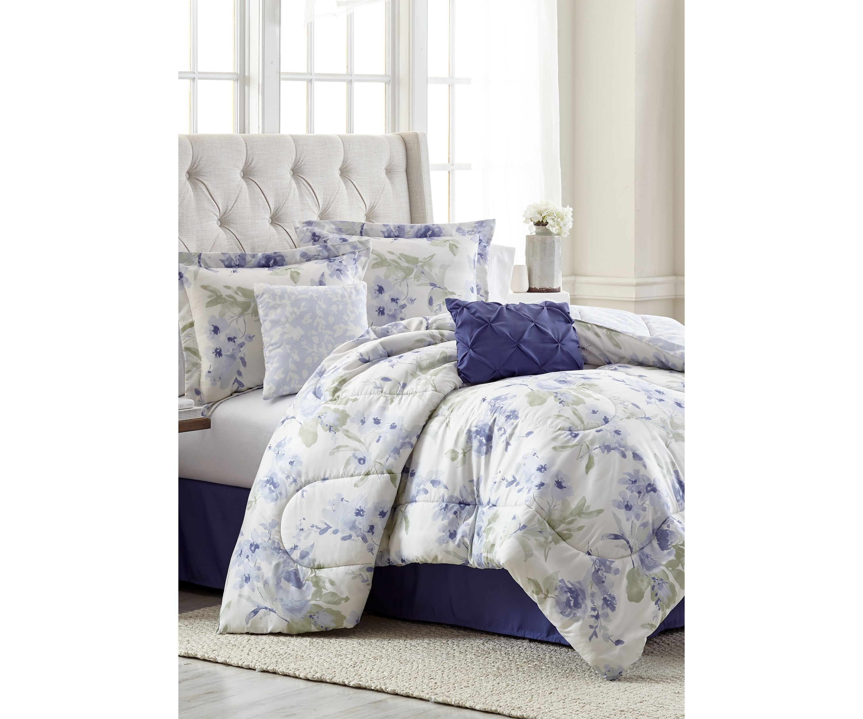 Modern. Southern. Home.™ Ashley 6-Piece Comforter Bed-In-A-Bag | Belk