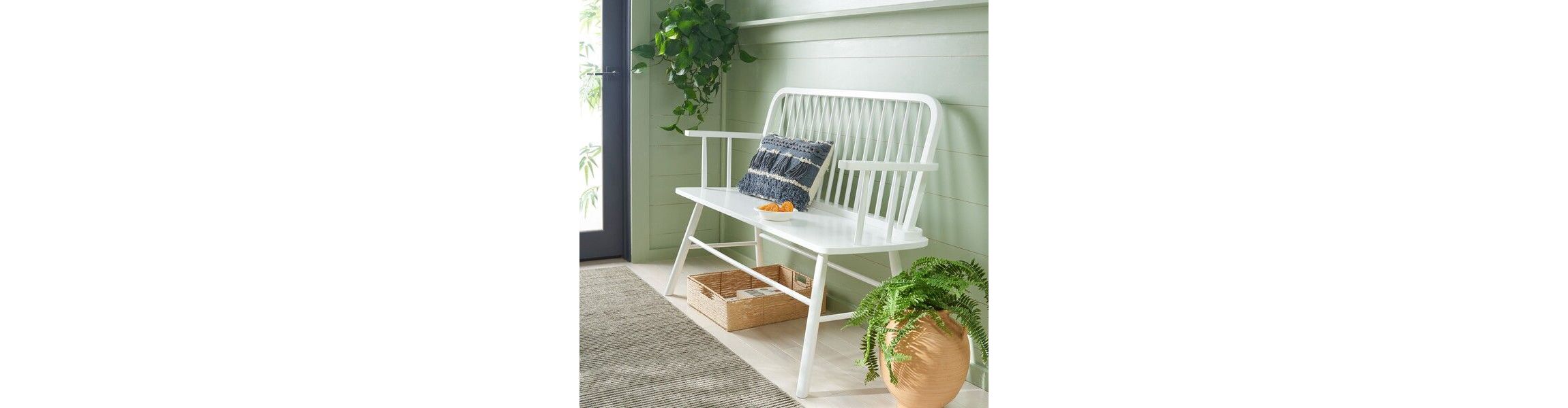 Safavieh Lucilia Spindle Bench | Belk