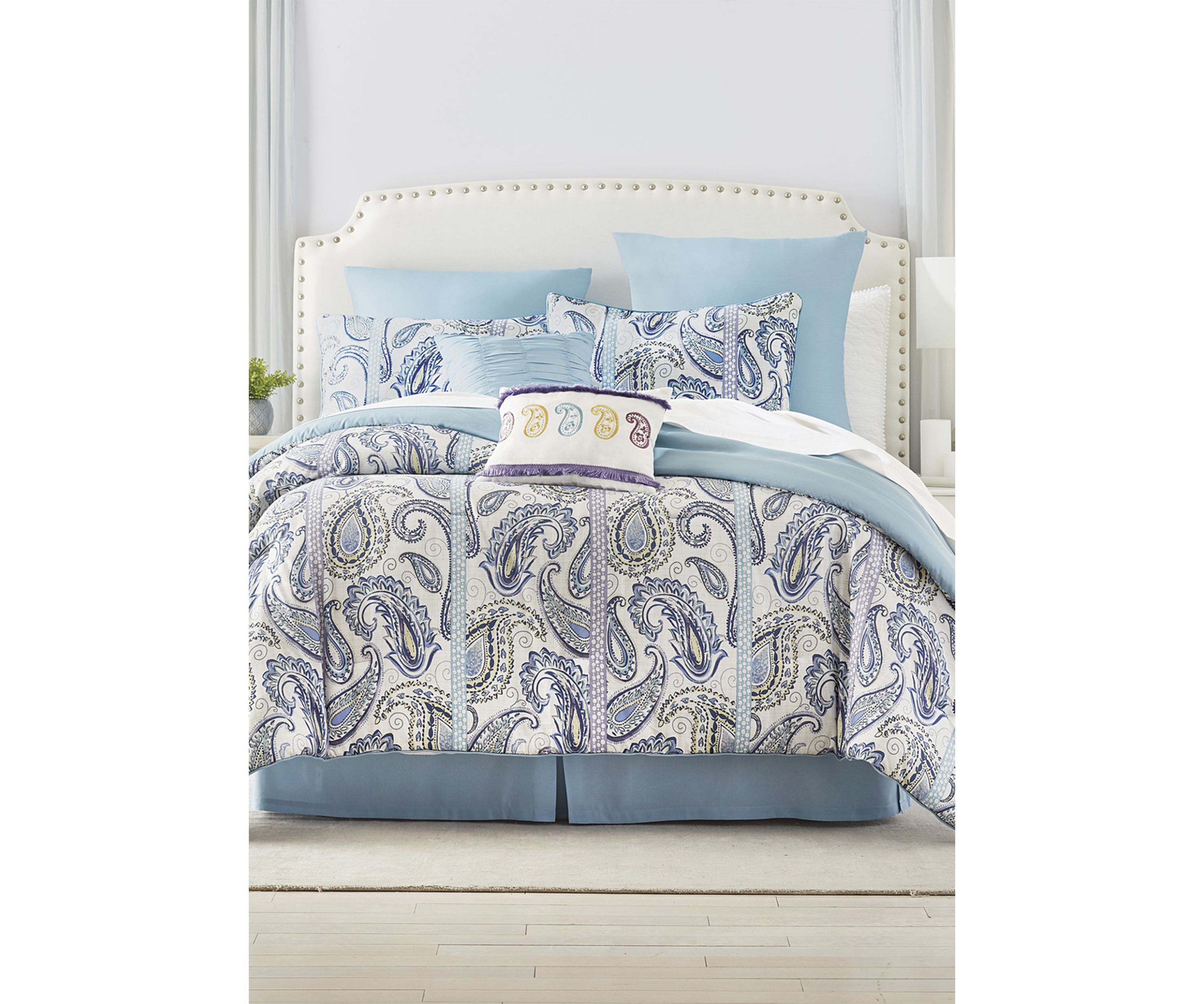 Modern. Southern. Home.™ Gloria 8-Piece Comforter Bed-in-a-Bag | Belk