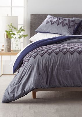 goodness & grace Ari Tufted Comforter Set | belk