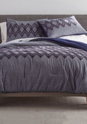 goodness & grace Ari Tufted Comforter Set | belk