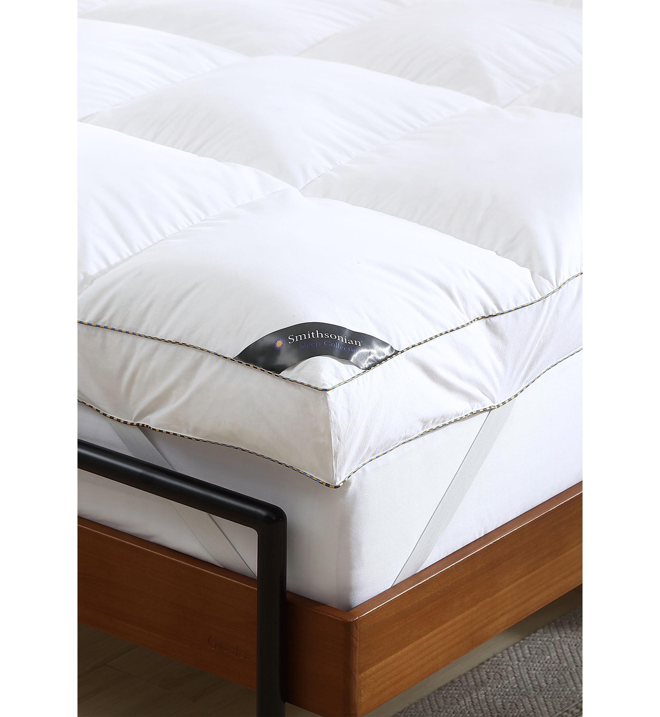 Smithsonian Sleep Collection 4-Inch Goose Down Top Featherbed | Belk