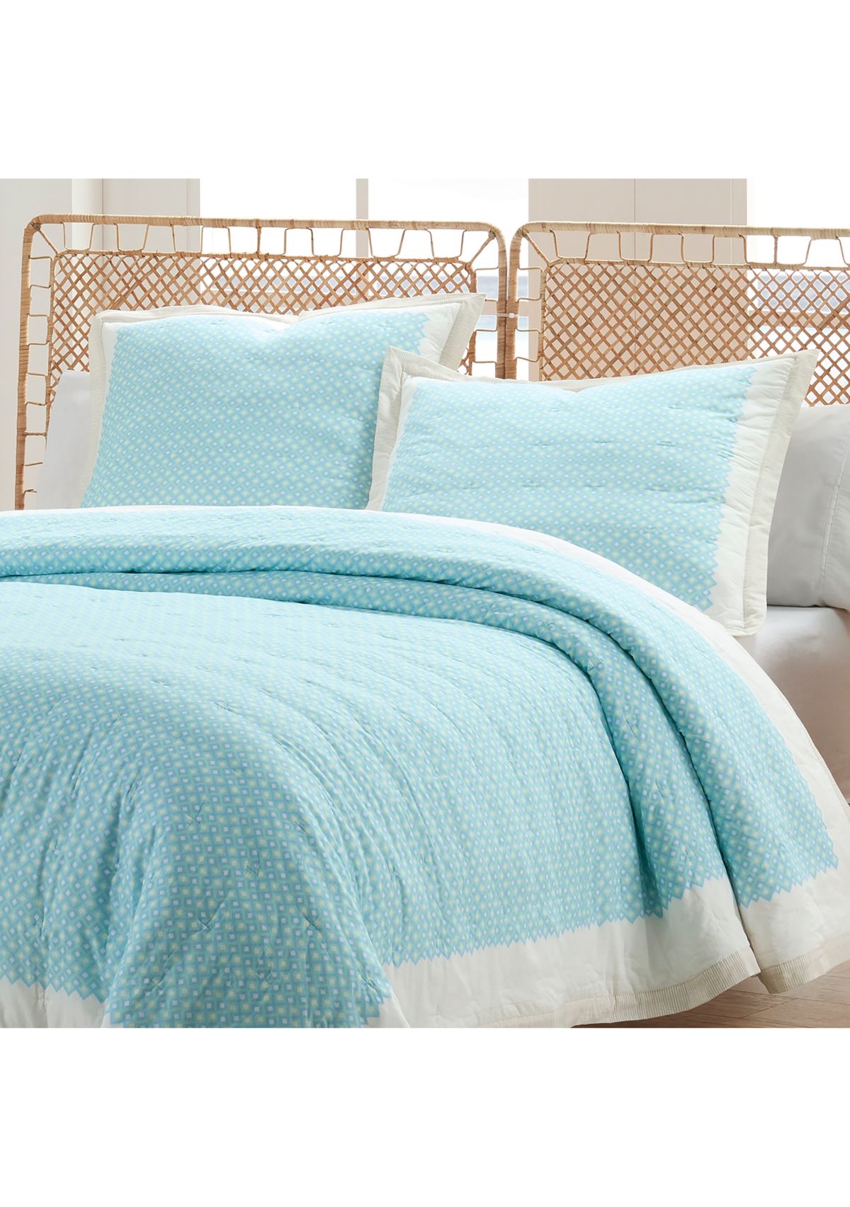 Southern Tide Bellweather Multi Quilt | Belk